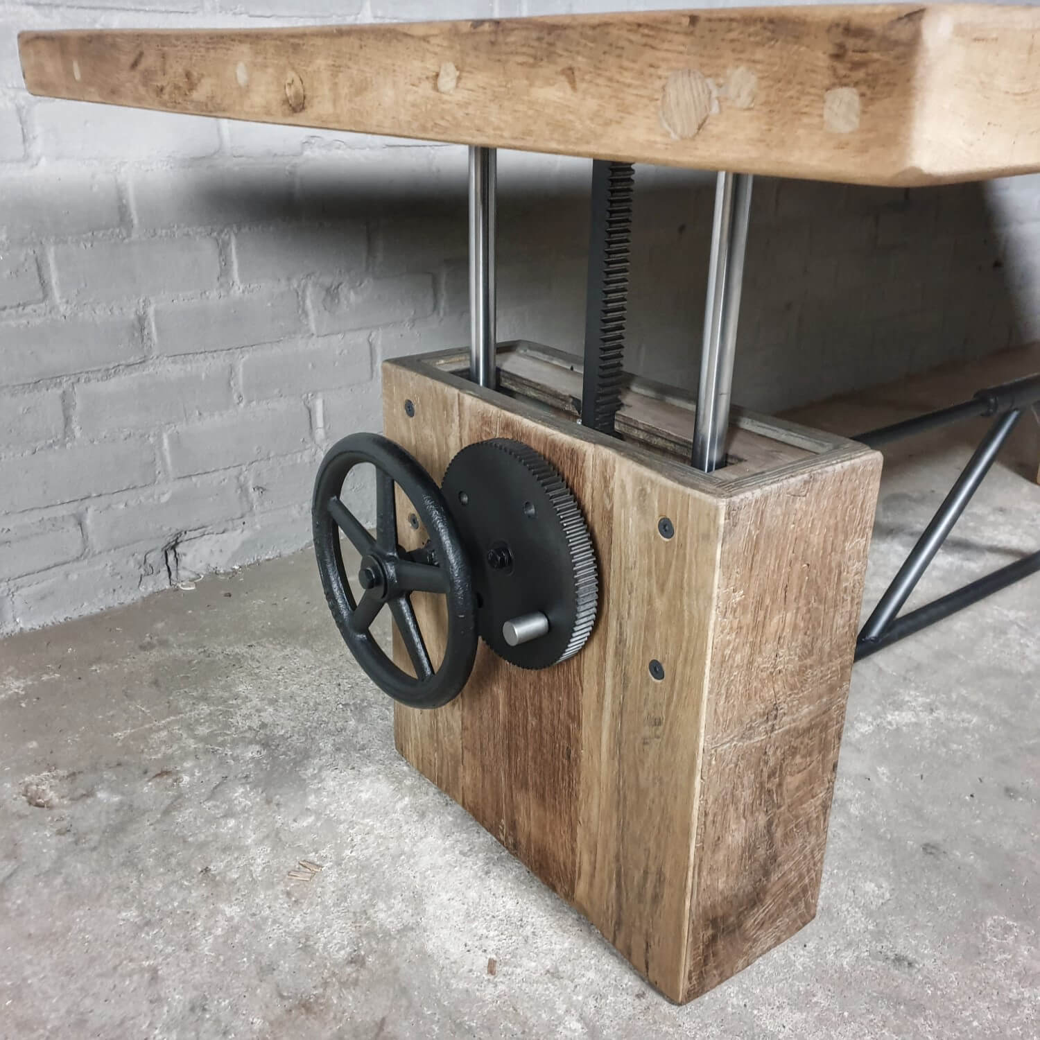 Oak coffee table custom made - height adjustable - Z019 - DT69