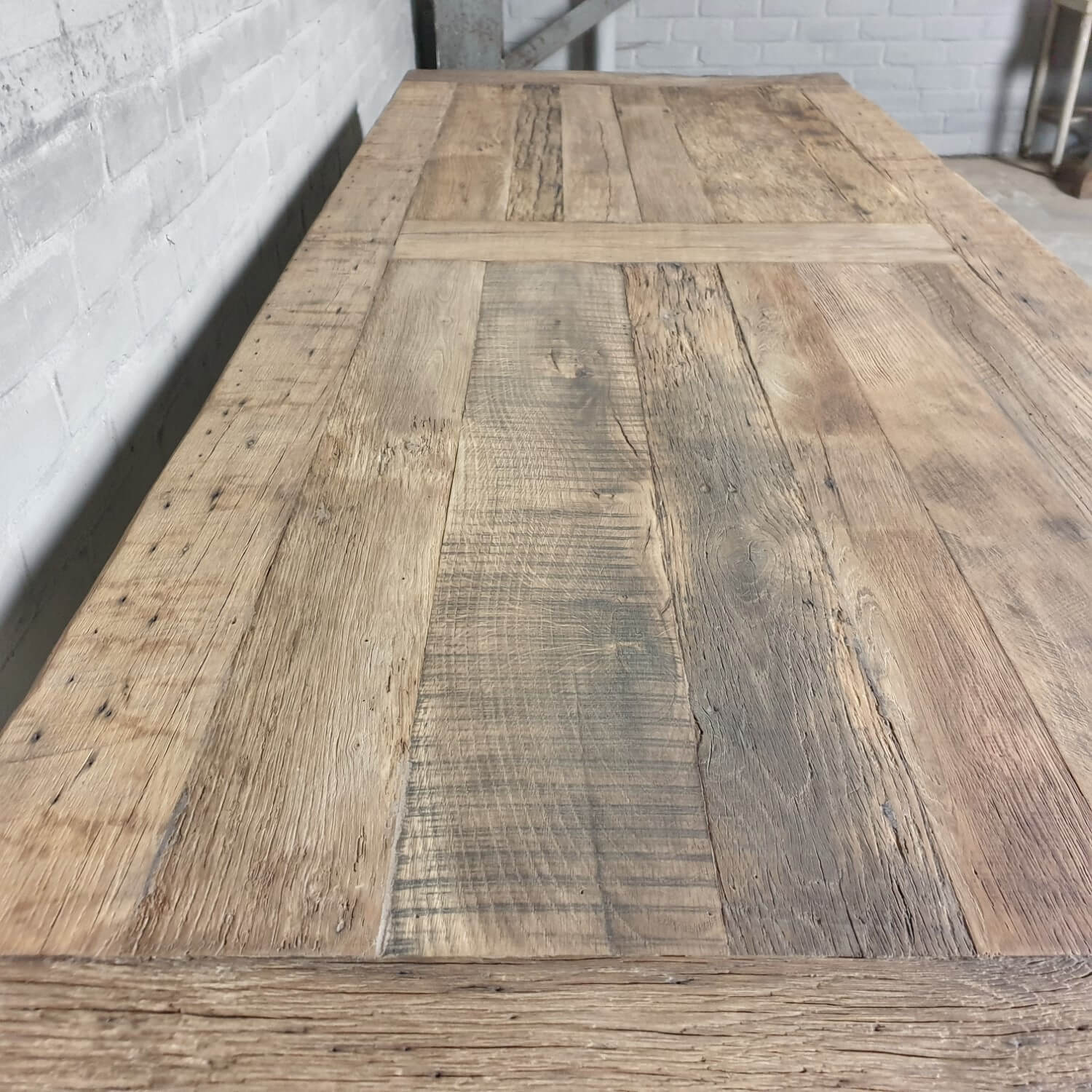 In height adjustable oak dining table - industrial design - IND736